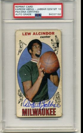 1969 Topps Lew Alcindor Rookie Card: A Closer Look