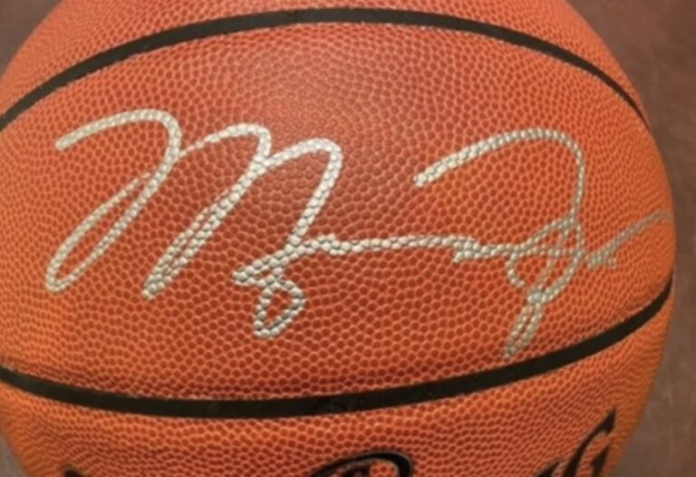 A Guide To Authenticating Michael Jordan Autographs