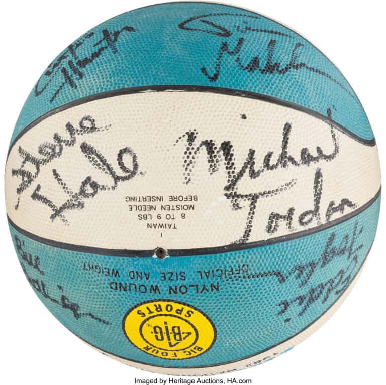 A Guide To Authenticating Michael Jordan Autographs